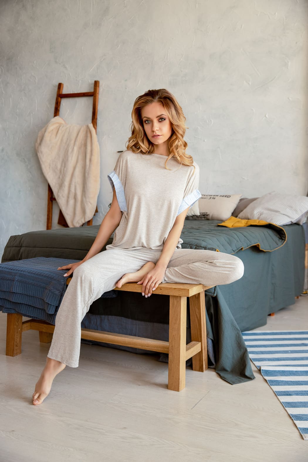7 idées de tenue cocooning pour rester à la maison avec style - Garan ...